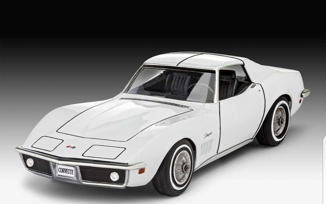 Corvette C3 Sports Car -- Plastic Model Car Kit -- 1/2324 Scale ...