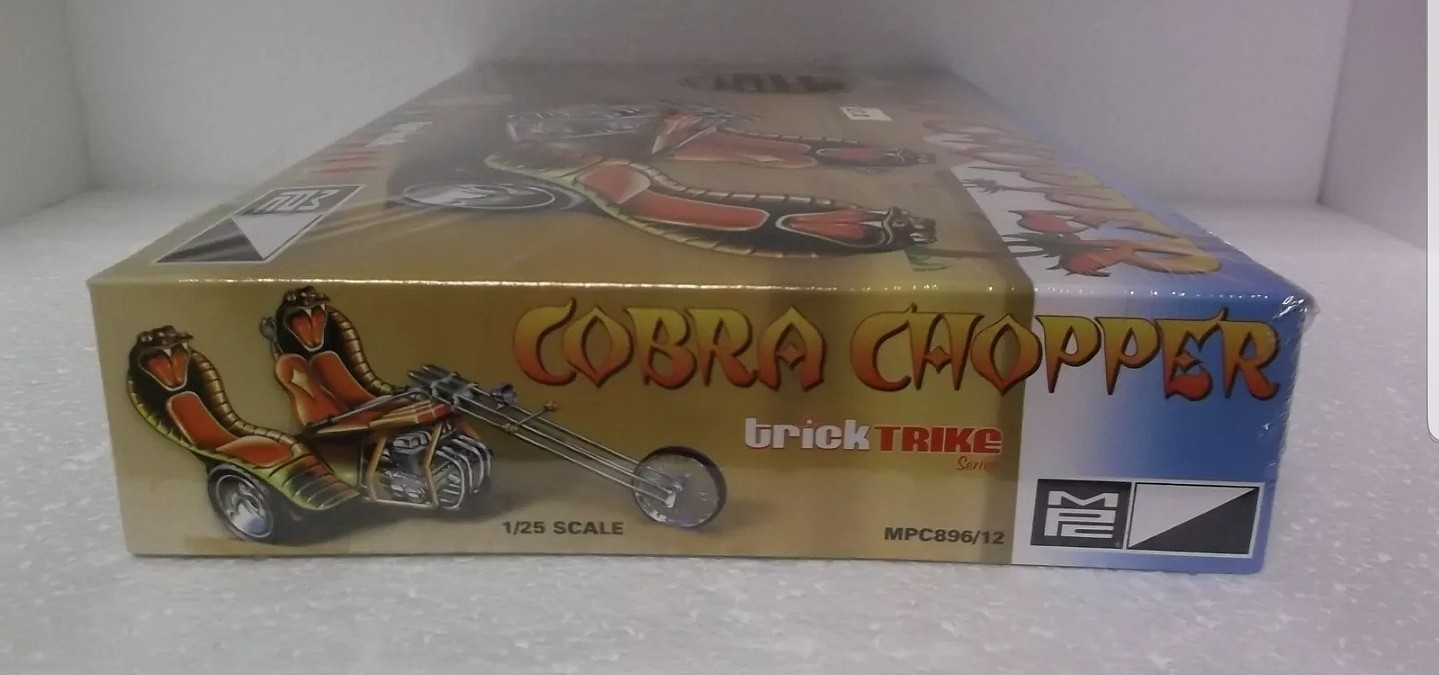 Cobra Chopper Custom Trike -- Plastic Model Motorcycle Kit -- 1/25 ...