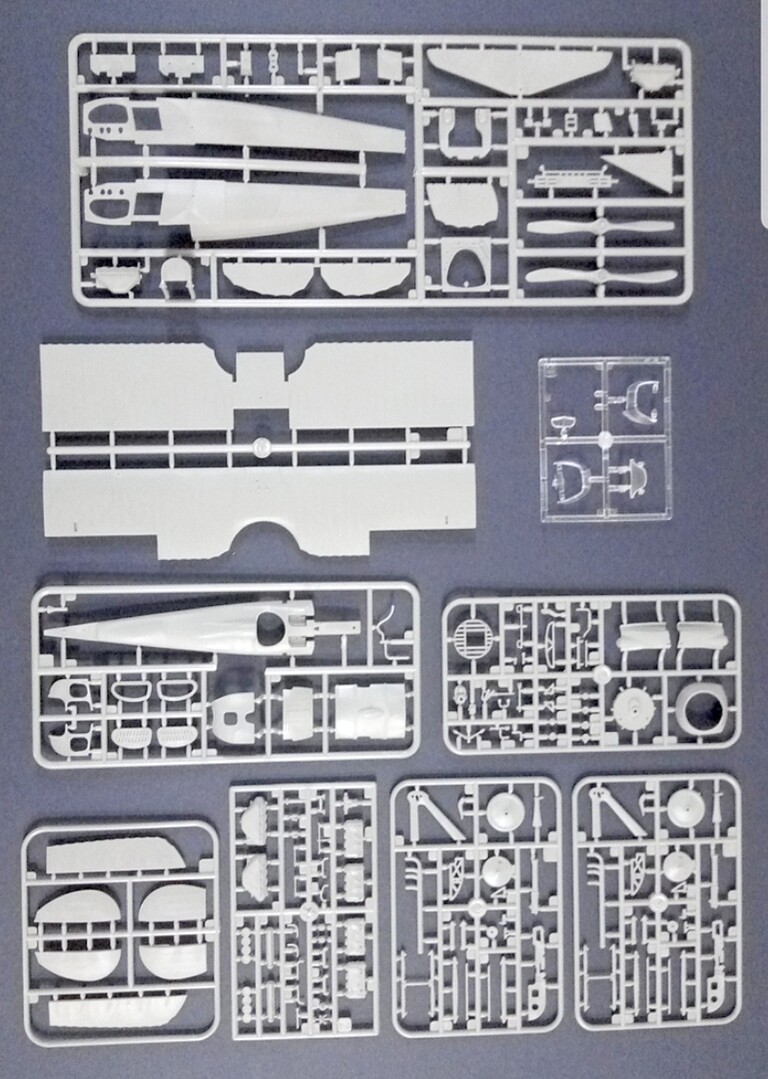 Spad XIIIc1 Early BiPlane Fighter -- Plastic Model Airplane Kit -- 1/32 ...