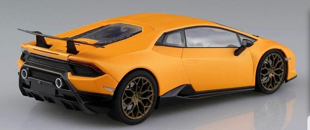 Lamborghini Huracan Performance Sports Car -- Plastic Model Car Vehicle ...