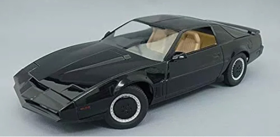 Knight Rider 2000 KITT Car from TV Show -- Plastic Model Car Vehicle ...
