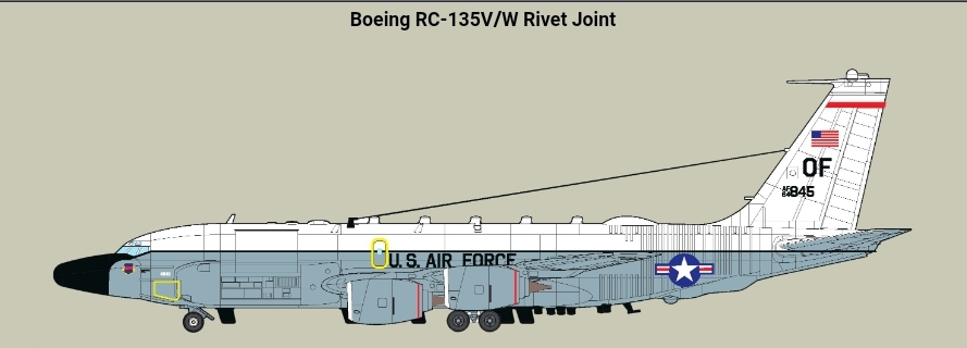 RC135V/W USAF Recon Aircraft -- Plastic Model Airplane Kit -- 1/144 ...