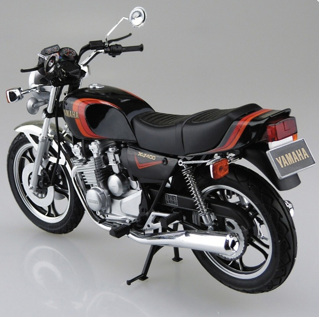 1980 Yamaha 4G0 XJ400 Motorcycle -- Plastic Model Motorcycle Kit -- 1/12 Scale -- #63675 ...