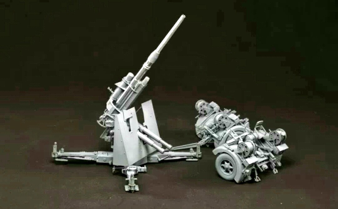 German 88mm Flak 36/37 Gun w/6 Artillery Crew -- Plastic Model Tank Kit ...