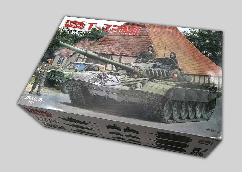 T72-M1 w/full interior -- Plastic Model Military Vehicle Kit -- 1/35 ...
