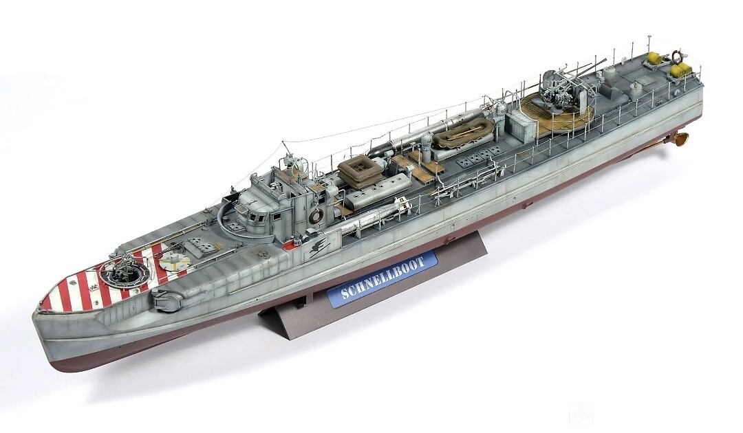 Schnellboot S38 1942 German Torpedo Boat -- Plastic Model Military Ship ...