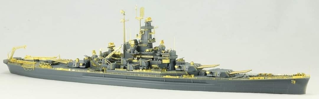 USS Indiana BB58 Battleship 1944 -- Plastic Model Military Ship Kit ...