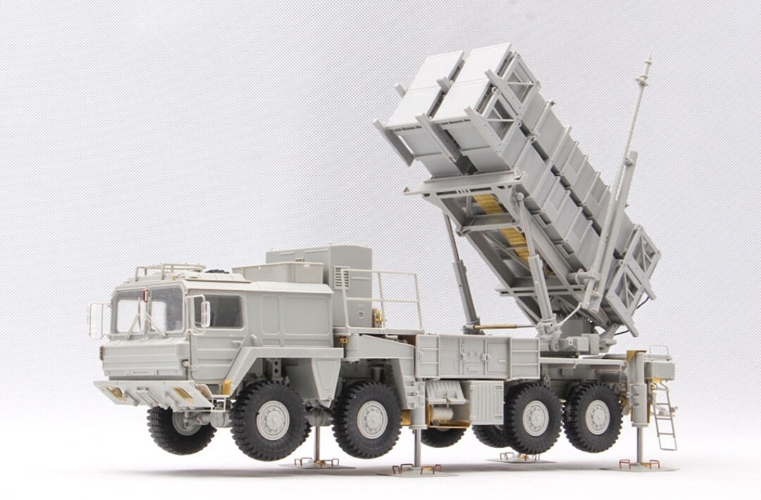 Patriot Abschussrampe Auf 15t -- Plastic Model Military Vehicle Kit ...