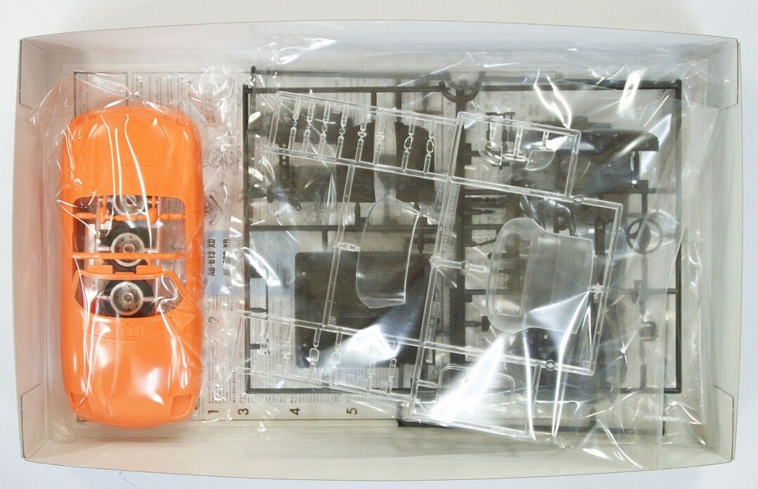 Fiat Barchetta Convertible Sports Car -- Plastic Model Car Vehicle Kit ...