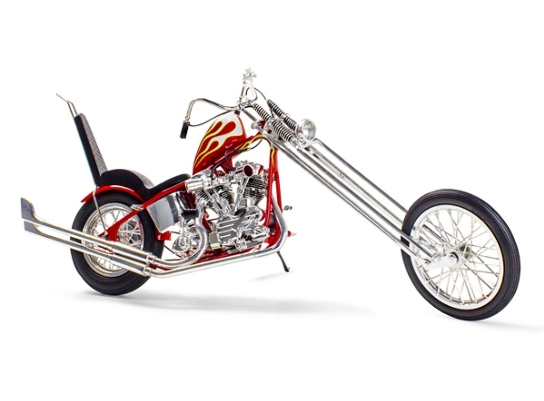 LA Street Chopper Motorcycle -- Plastic Model Motorcycle Kit -- 1/8 ...