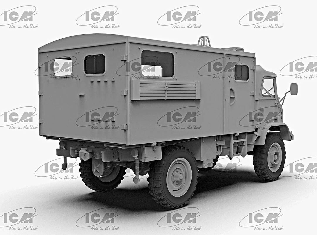 German Unimog S404 Military Ambulance -- Plastic Model Military Vehicle ...
