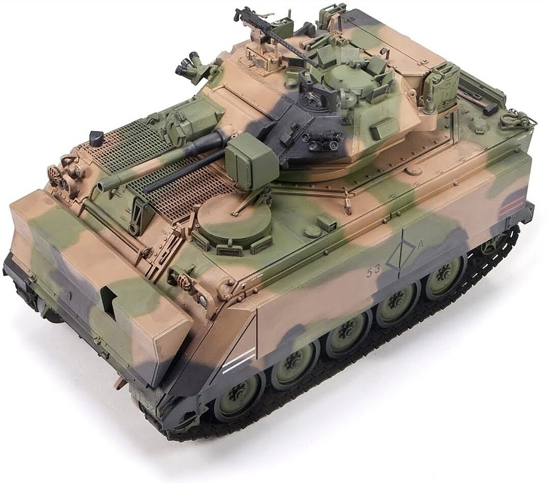 M113 MRV Australian -- Plastic Model Military Vehicle Kit -- 1/35 Scale ...
