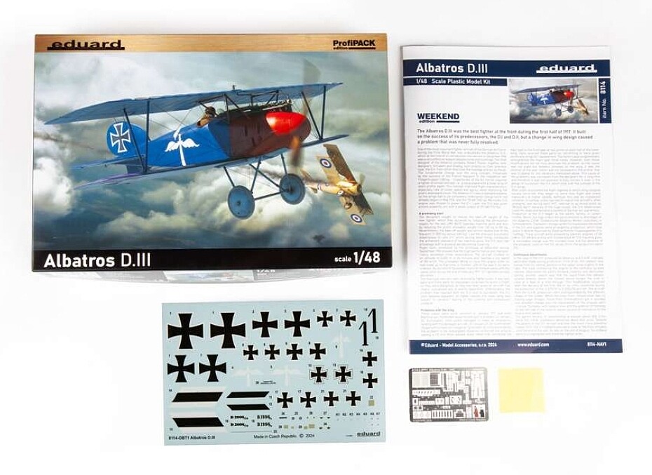 WWI Albatros D III German BiPlane Fighter -- Plastic Model Airplane Kit ...