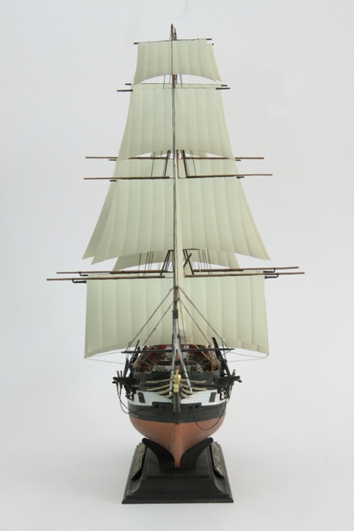 French Frigate Acheron -- 1/200 Scale -- Plastic Model Military Ship ...