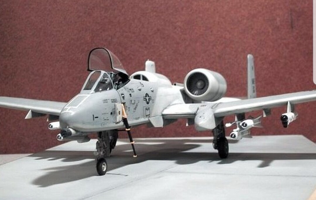 A-10 Thunderbolt II -- Plastic Model Airplane Kit -- 1/48 Scale ...