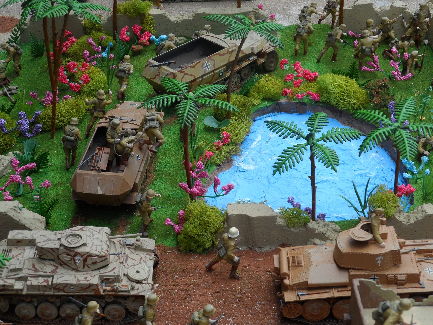 German Panzerkampfwagen II -- Plastic Model Military Vehicle Kit -- 1/ ...