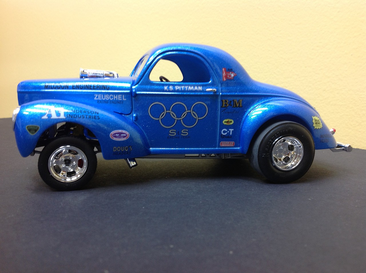 Willys Drag Coupe -- Plastic Model Car Kit -- 1/25 Scale -- #854990 ...