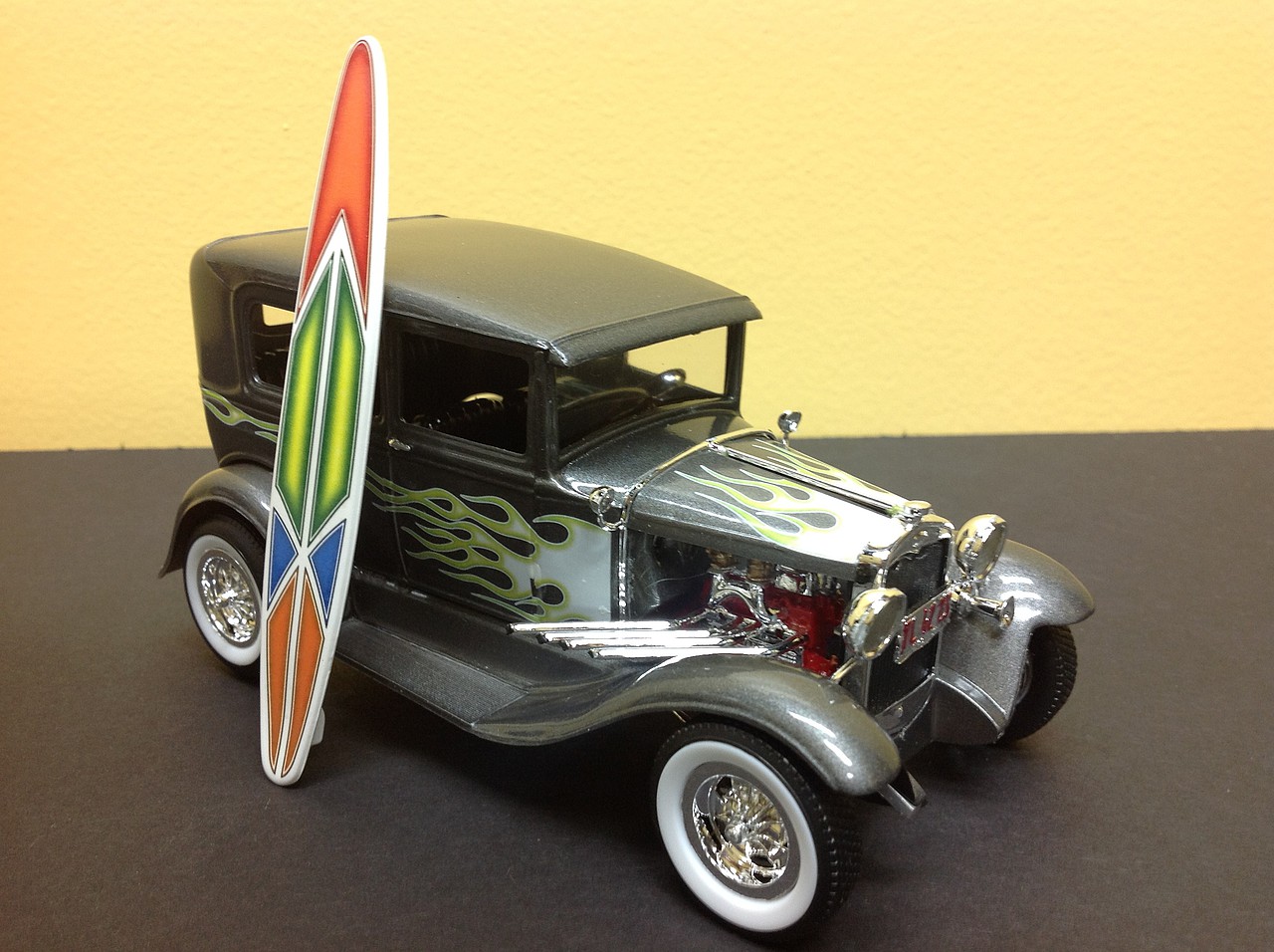 1931 Ford Model A Rat Rod (2 in 1) -- Plastic Model Car Kit -- 1/25 ...