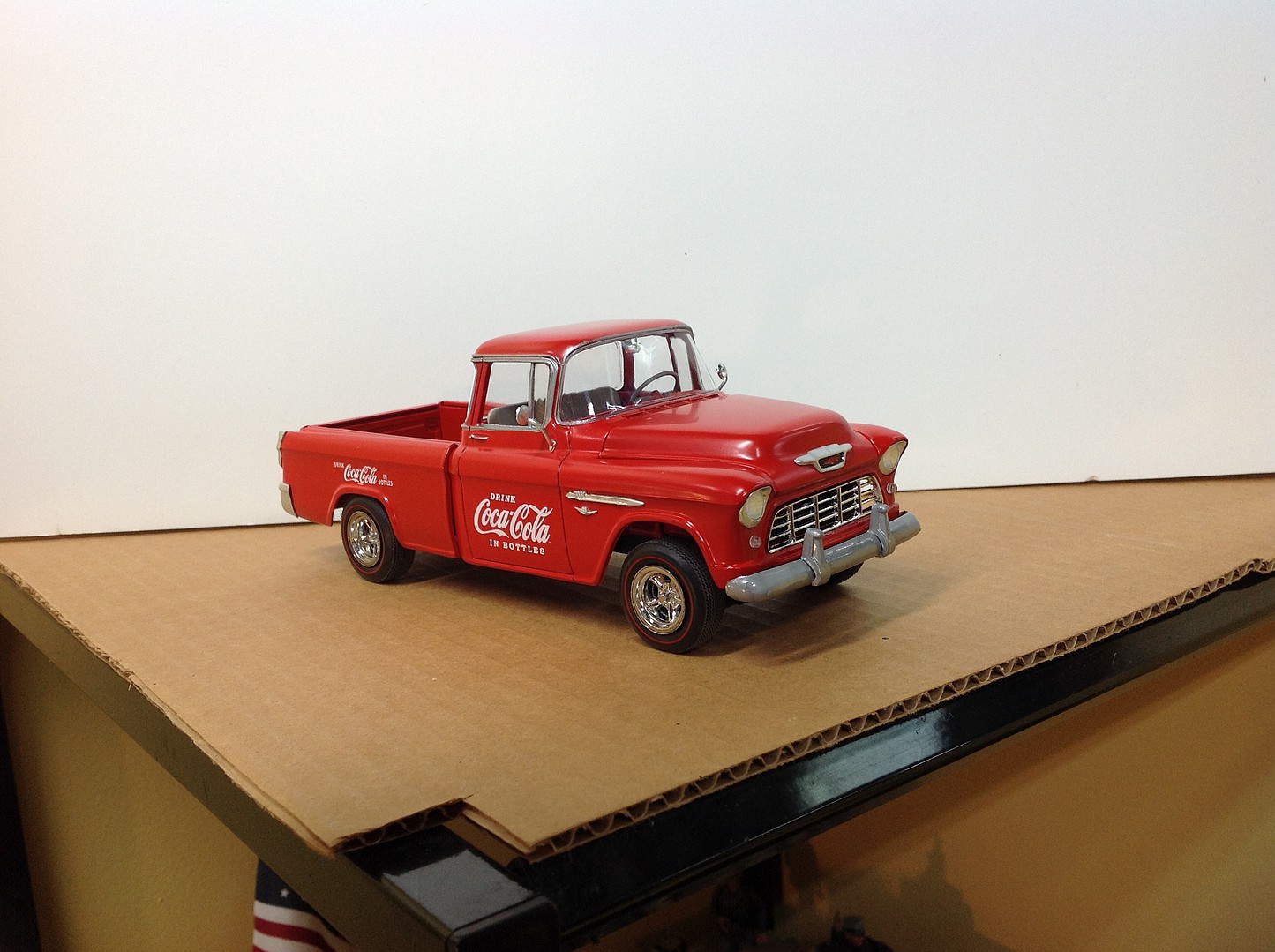1955 Chevy Cameo Pickup (Coca-Cola) -- Plastic Model Car Kit -- 1/25 ...