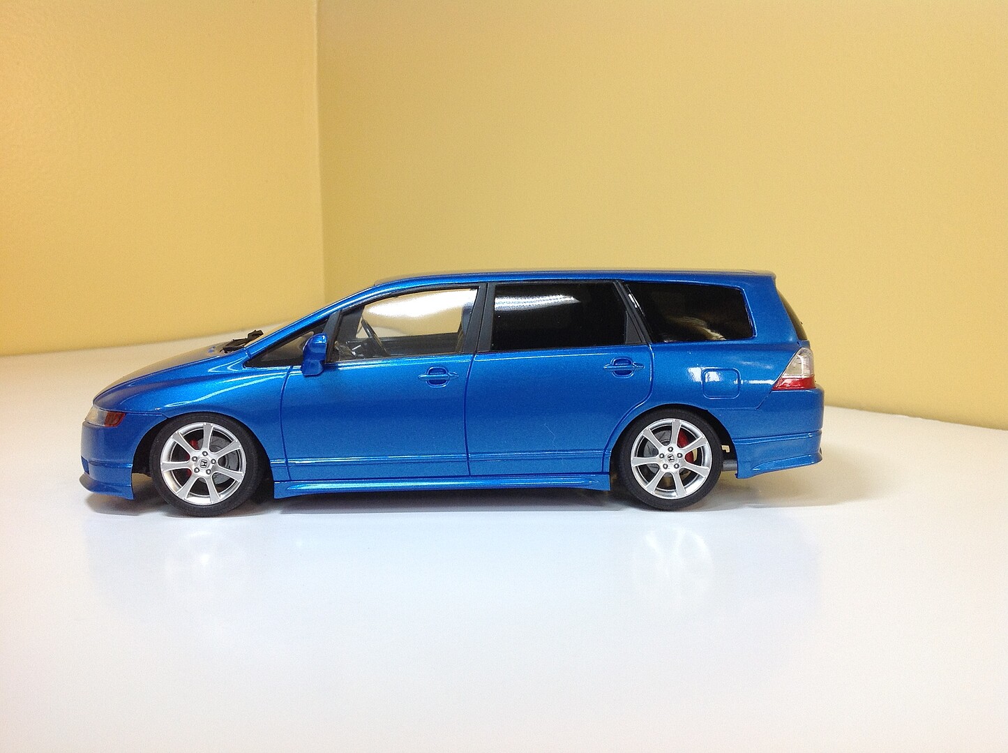 2006 Honda RB1 Odyssey Mini Van -- Plastic Model Car Vehicle Kit -- 1/24 Scale -- #57384 ...