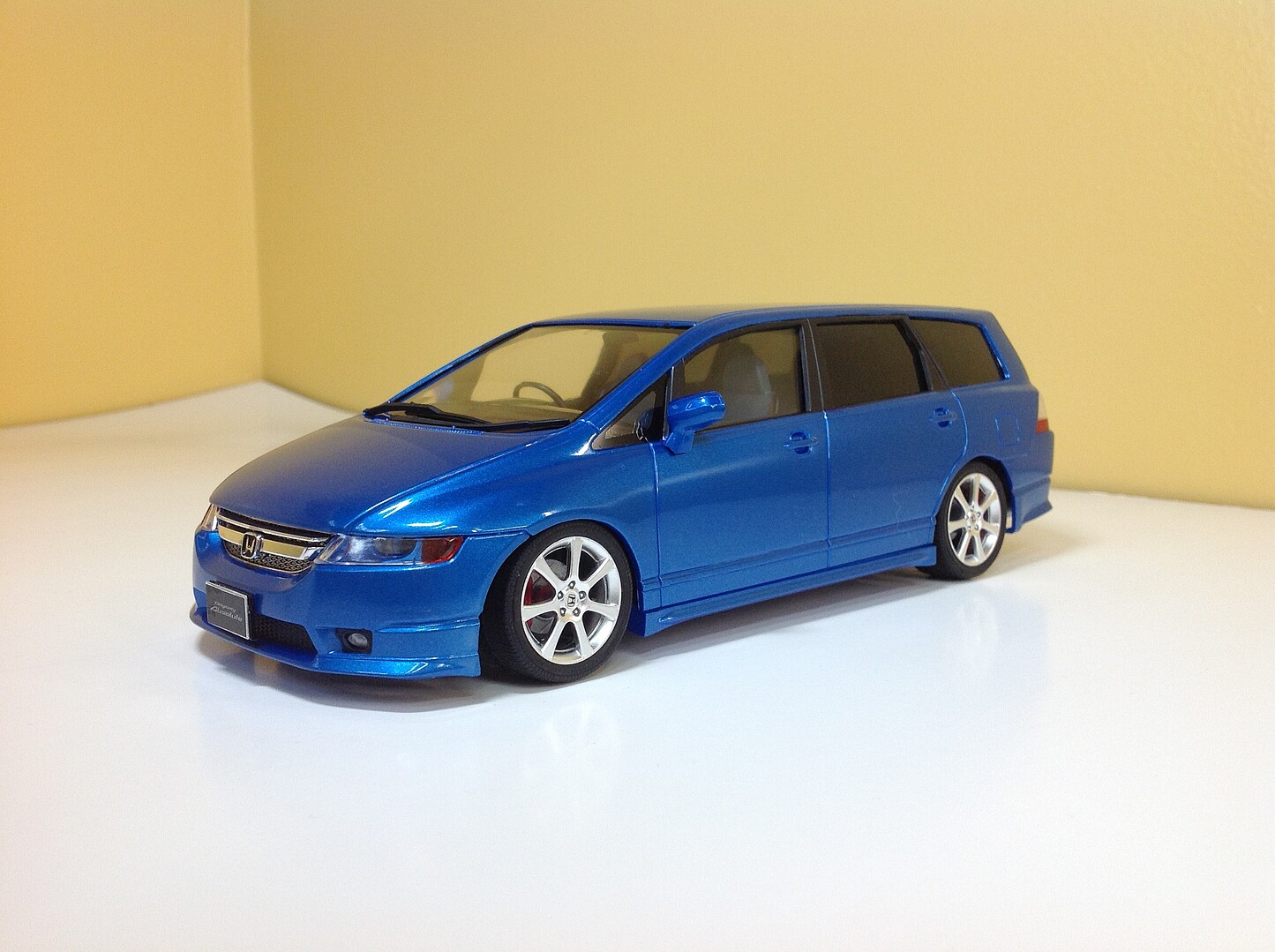 2006 Honda RB1 Odyssey Mini Van -- Plastic Model Car Vehicle Kit -- 1/24 Scale -- #57384 ...