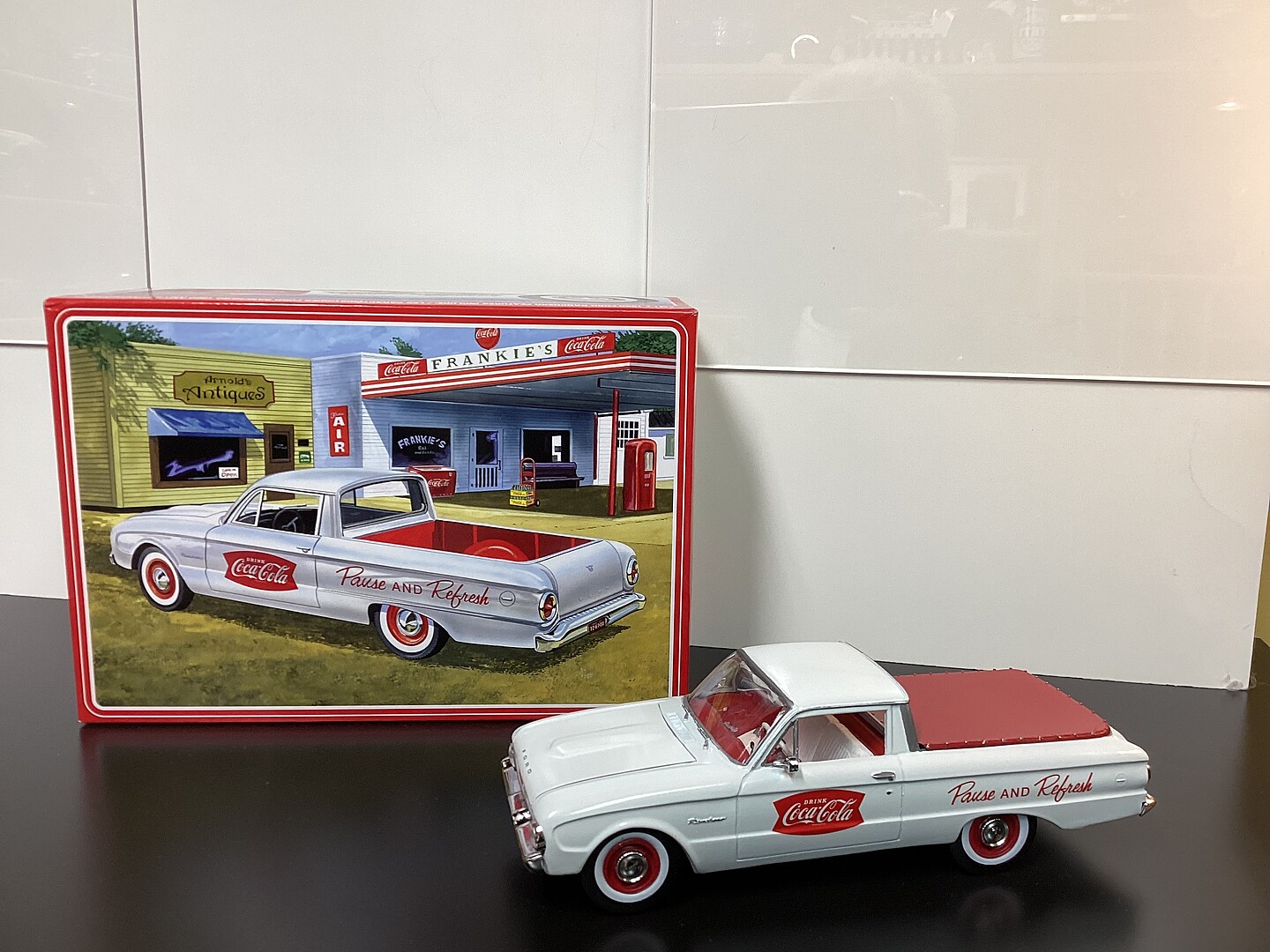 '60 Ford Ranchero with Coke Chest -- Plastic Model Car Vehicle Kit -- 1 ...