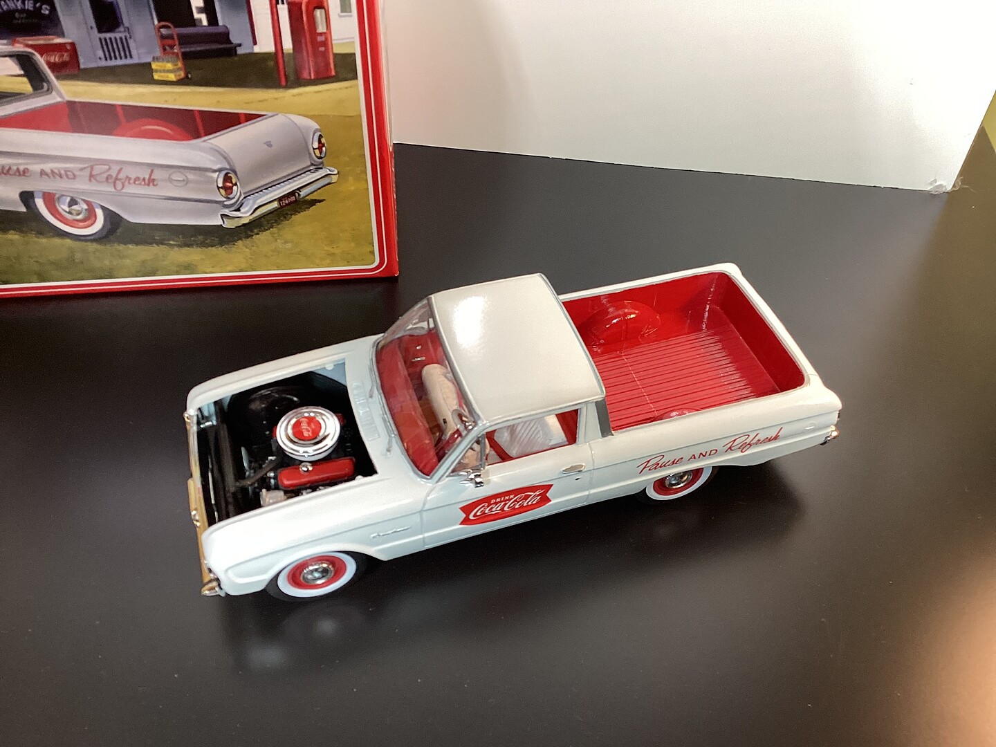 '60 Ford Ranchero with Coke Chest -- Plastic Model Car Vehicle Kit -- 1 ...