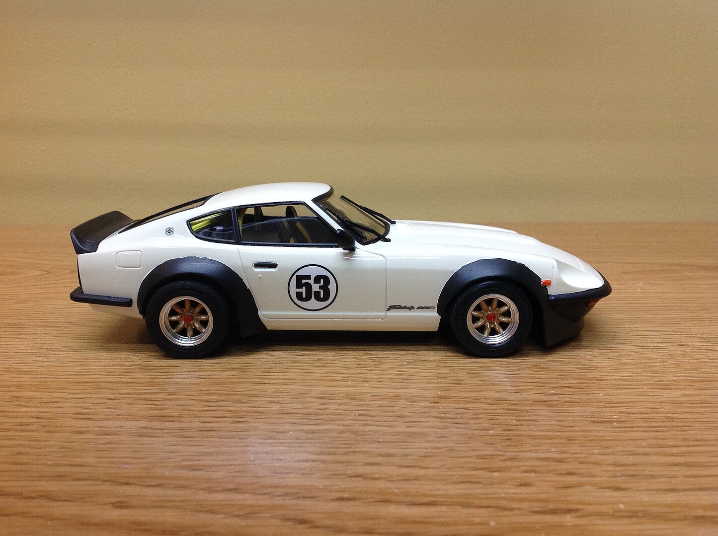 Nissan S30 Fairlady Z Aero Custom 2-Door -- Plastic Model Car Vehicle ...