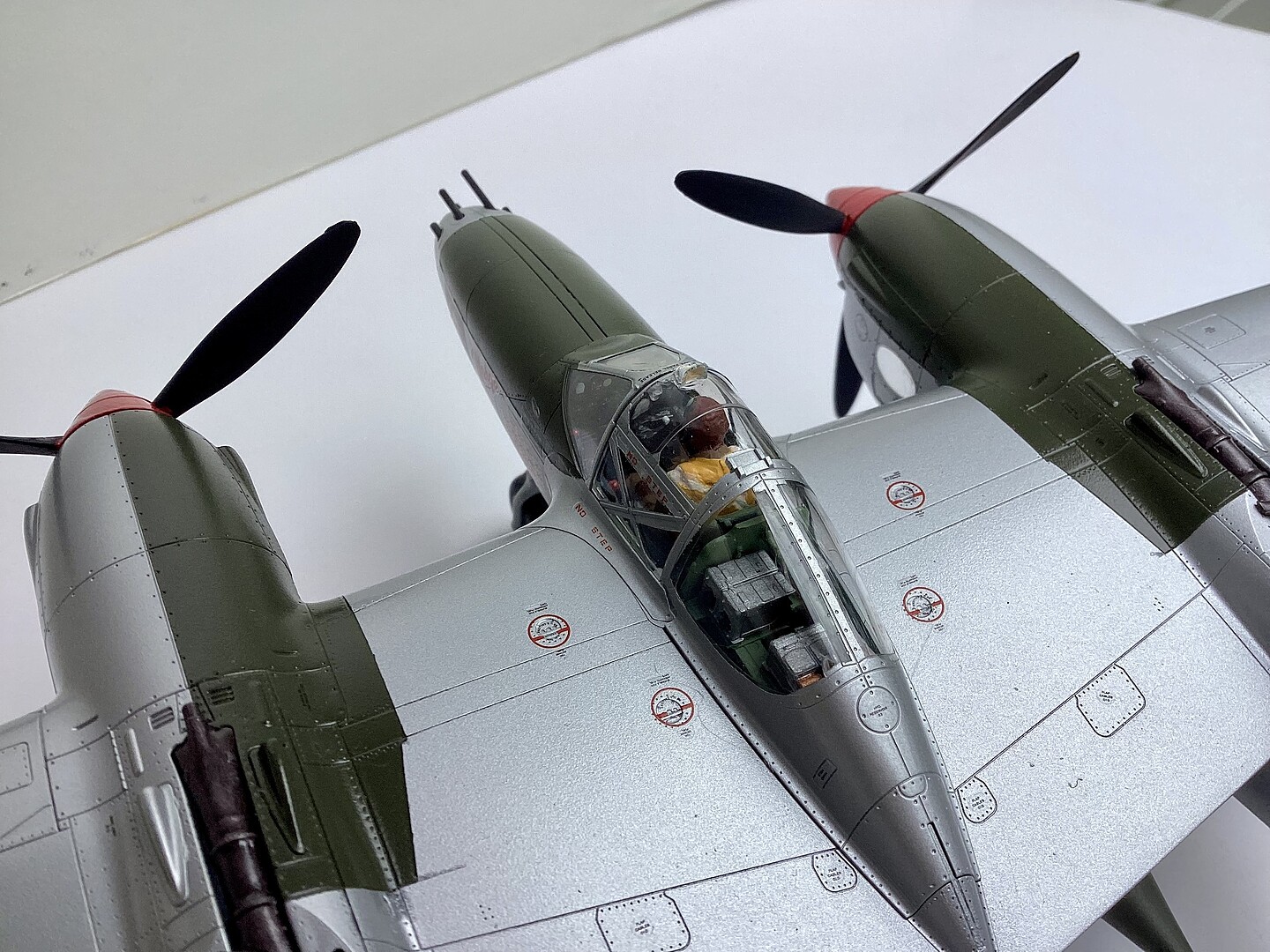 Lockheed P38J Lightning Fighter -- Plastic Model Airplane Kit -- 1/48 ...