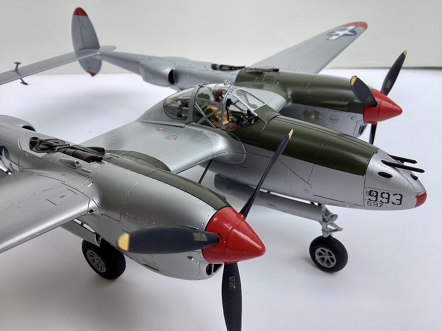 Lockheed P38J Lightning Fighter -- Plastic Model Airplane Kit -- 1/48 ...