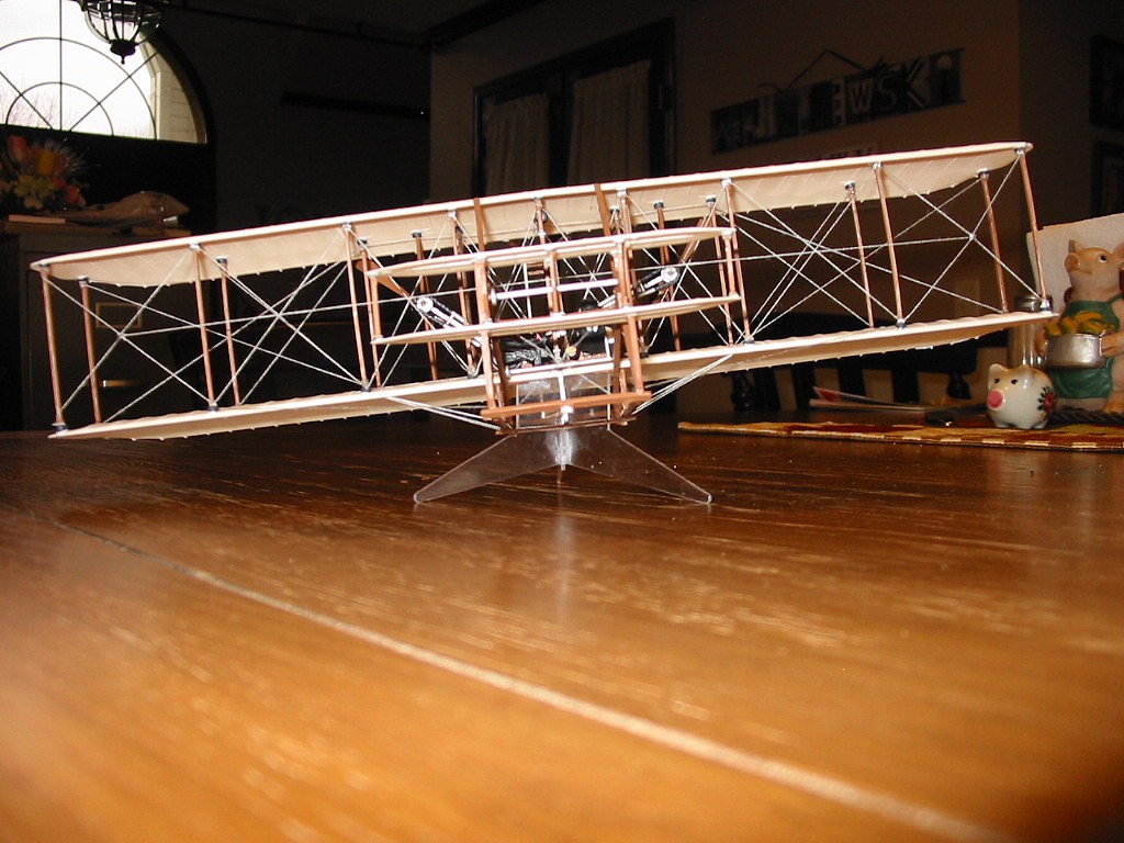 Wright Flyer 1st Powered Flight -- Plastic Model Airplane Kit -- 1/39 ...