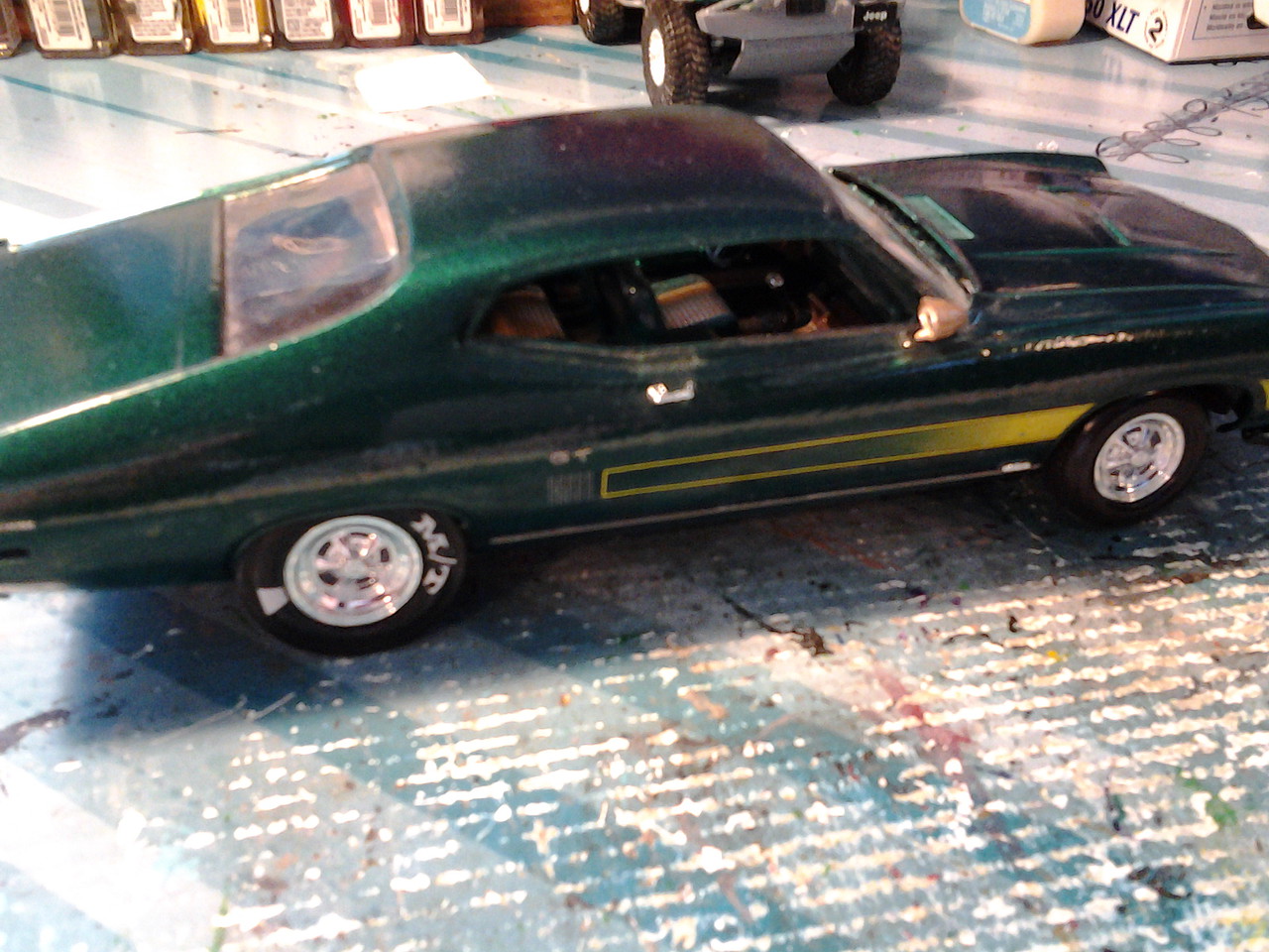 1970 Ford Torino GT 2'n1 -- Plastic Model Car Kit -- 1/25 Scale ...