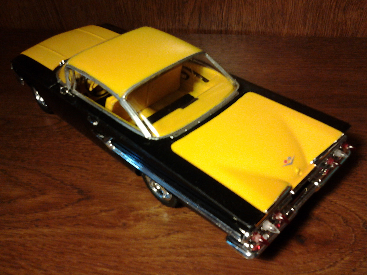1960 Chevy Impala Hardtop 2'n1 -- Plastic Model Car Kit -- 1/25 Scale ...