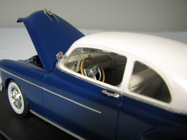 1950 Olds Custom -- Plastic Model Car Kit -- 1/25 Scale -- #854022 ...