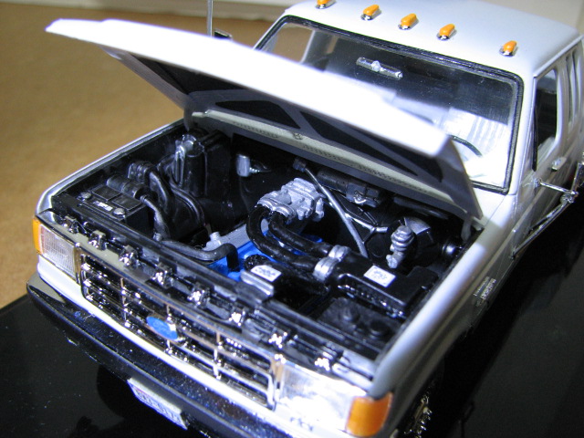 1991 Ford F-350 Dually -- Plastic Model Truck Kit -- 1/24 Scale ...