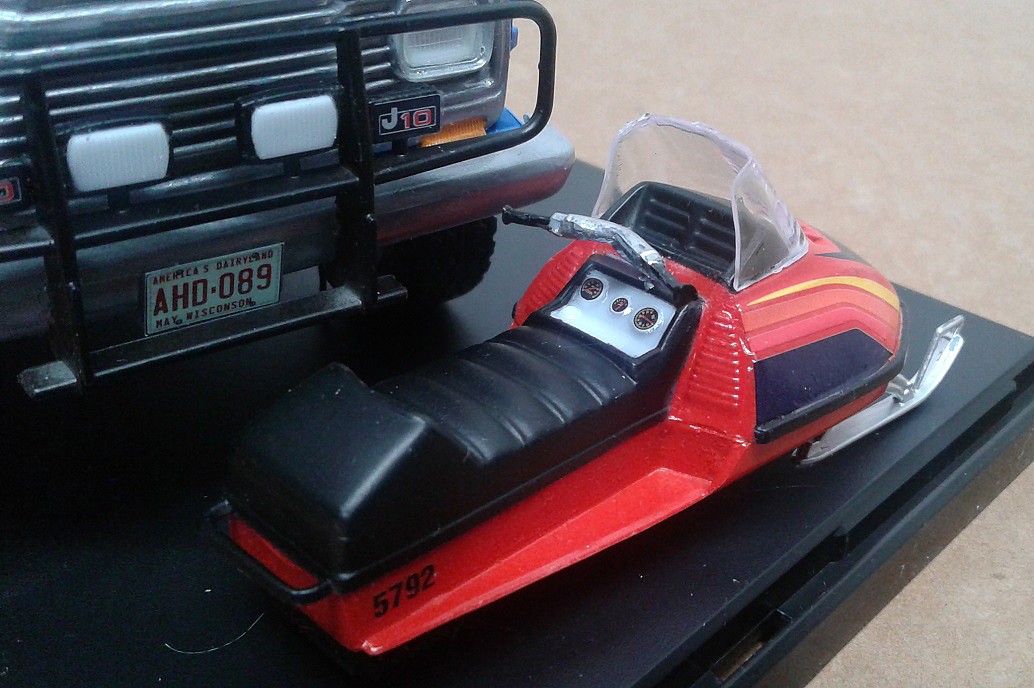 1980 Jeep Honcho Ice Patrol -- Plastic Model Truck Kit -- 1/25 Scale ...