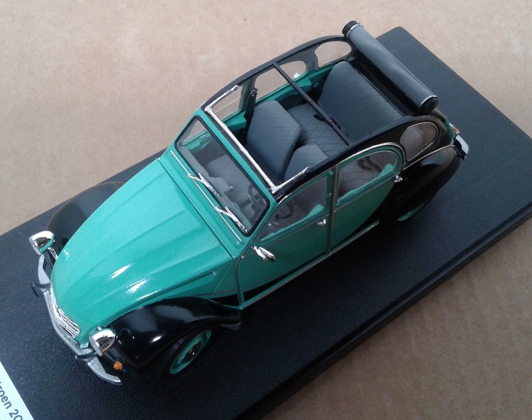 Citroen 2CV Charleston -- Plastic Model Car Kit -- 1/24 Scale -- #07095 ...