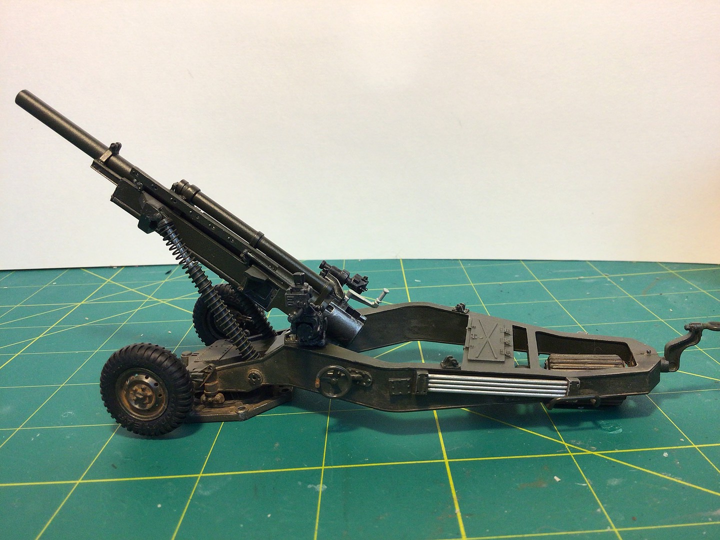 1/35 M102 105mm Howitzer Gun -- Plastic Model Military Vehicle Kit -- 1 ...