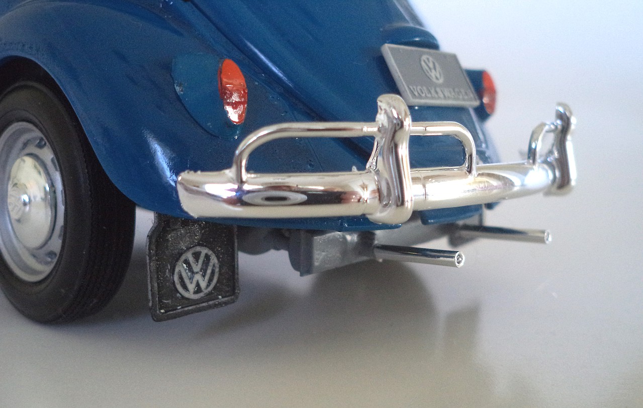 1966 Volkswagen Beetle VW BUG -- Plastic Model Car Kit -- 1/24 Scale ...