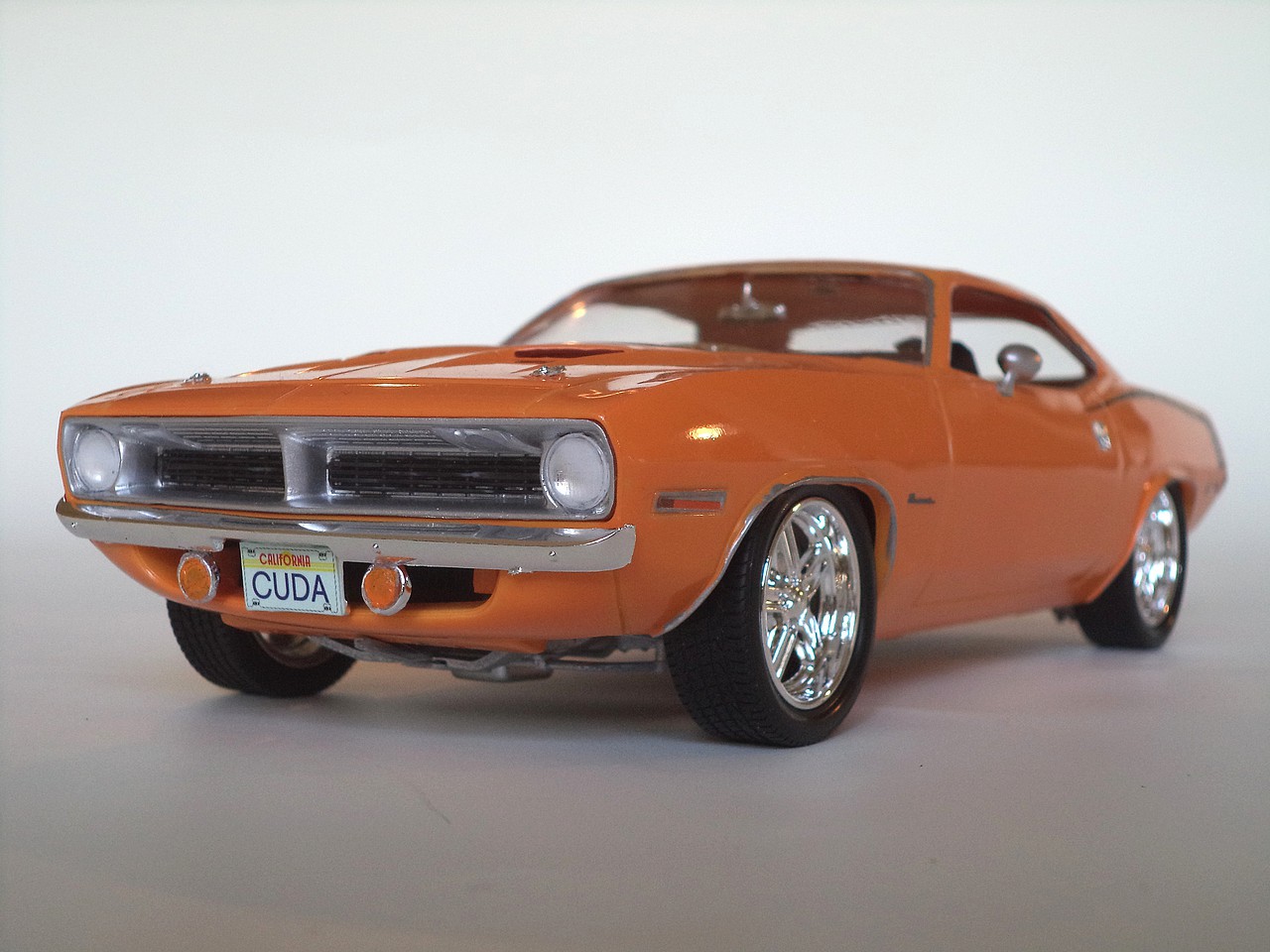 1970 Plymouth Hemi Cuda 2'n1 -- Plastic Model Car Kit -- 1/25 Scale ...