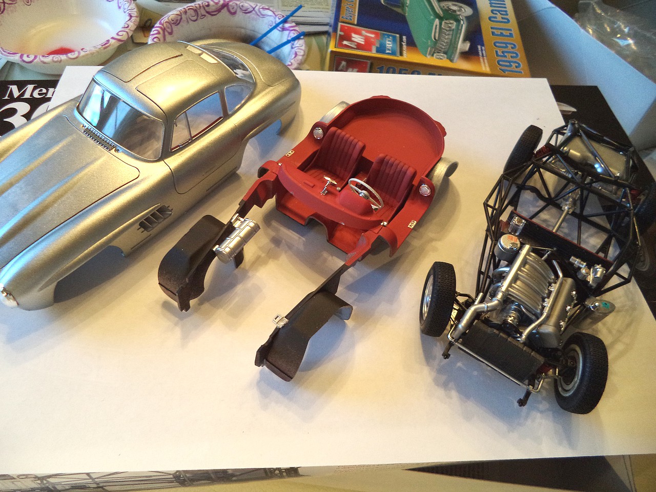 Mercedes-Benz 300SL -- Plastic Model Car Kit -- 1/24 Scale -- #24338 ...