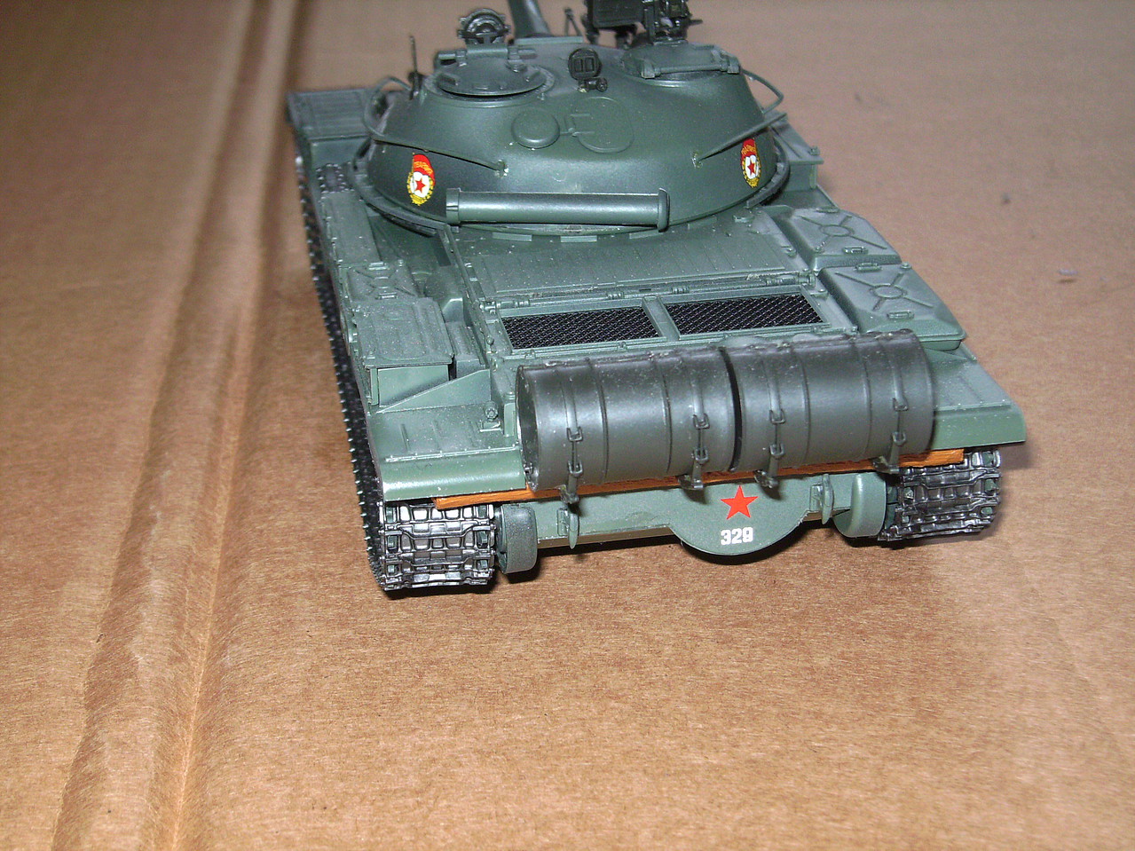 Russian T-62A Tank -- Plastic Model Military Vehicle Kit -- 1/35 Scale ...