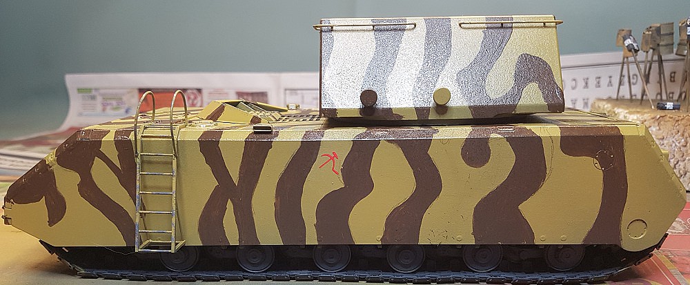 WWII German Super Heavy Maus V1 -- Plastic Model Military Tank Kit -- 1 ...