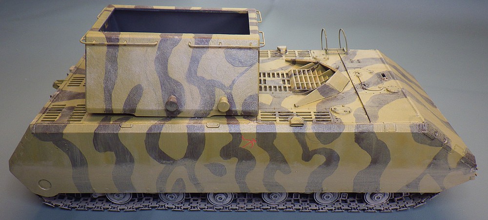 WWII German Super Heavy Maus V1 -- Plastic Model Military Tank Kit -- 1 ...