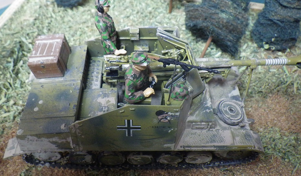 German Sdkfz 131 Marderll SP -- Plastic Model Military Vehicle Kit -- 1 ...