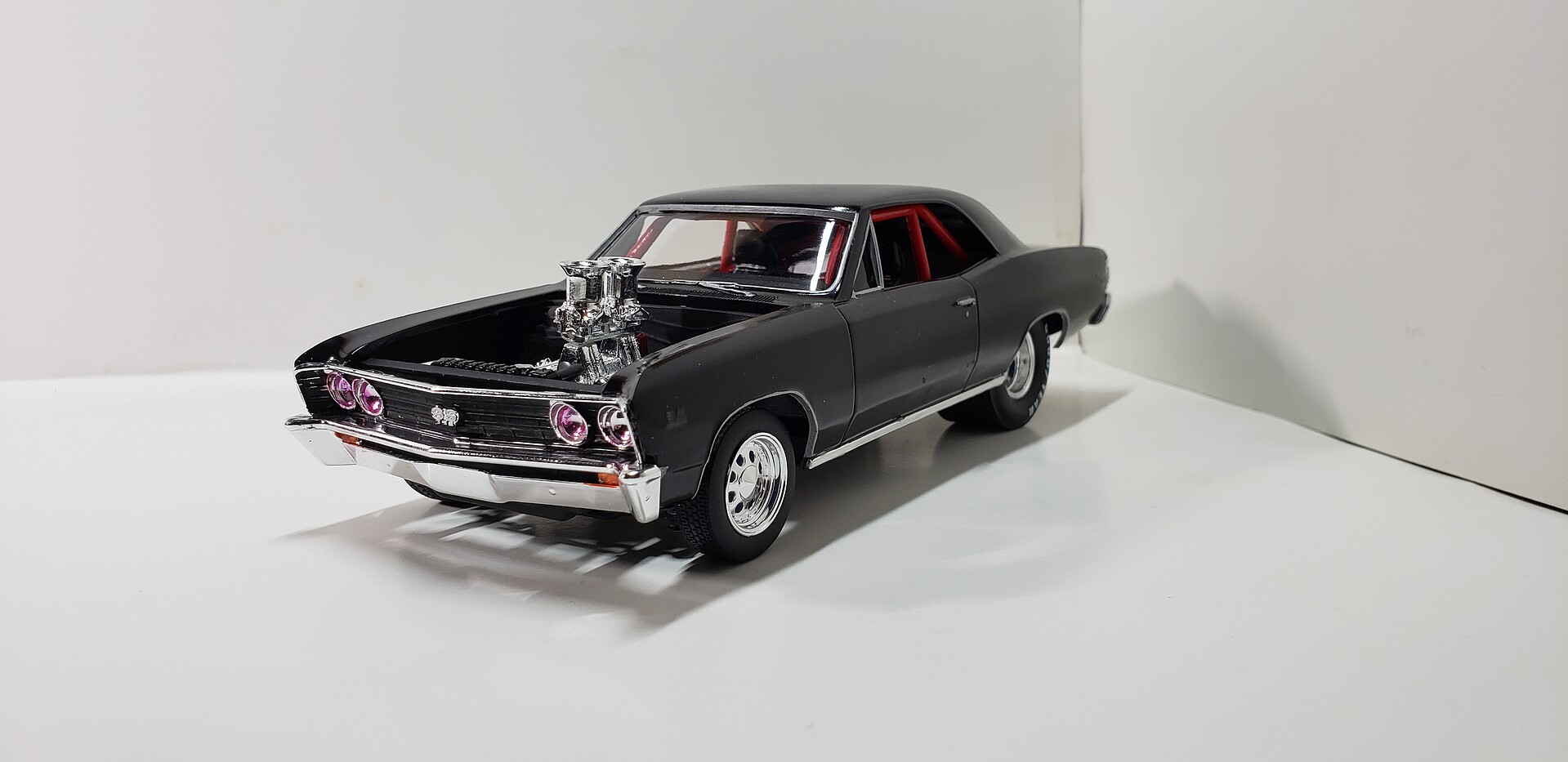 1967 Chevy Chevelle Pro Street Car -- 1/25 Scale -- Plastic Model Car ...