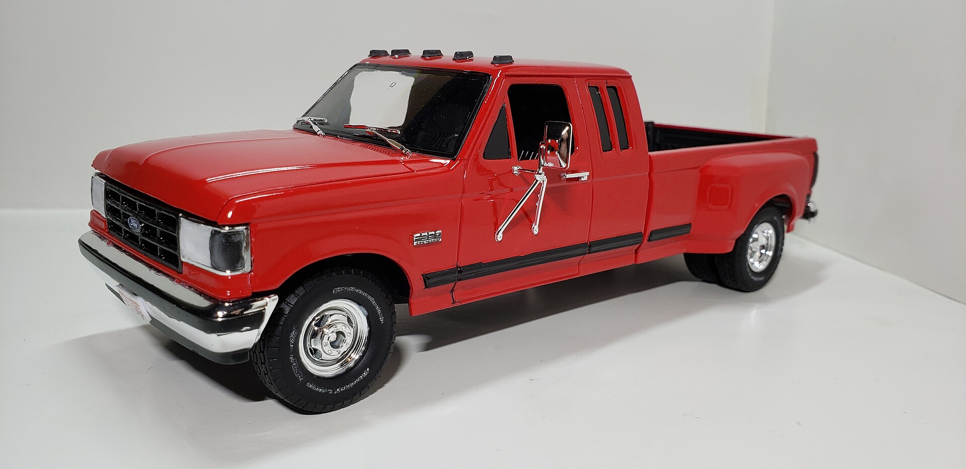 1991 Ford F-350 Dually -- Plastic Model Truck Kit -- 1/24 Scale ...