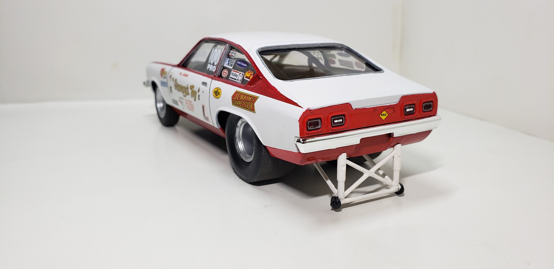 1972 Chevy Vega Pro Stock -- Plastic Model Car Vehicle Kit -- 1/25 ...