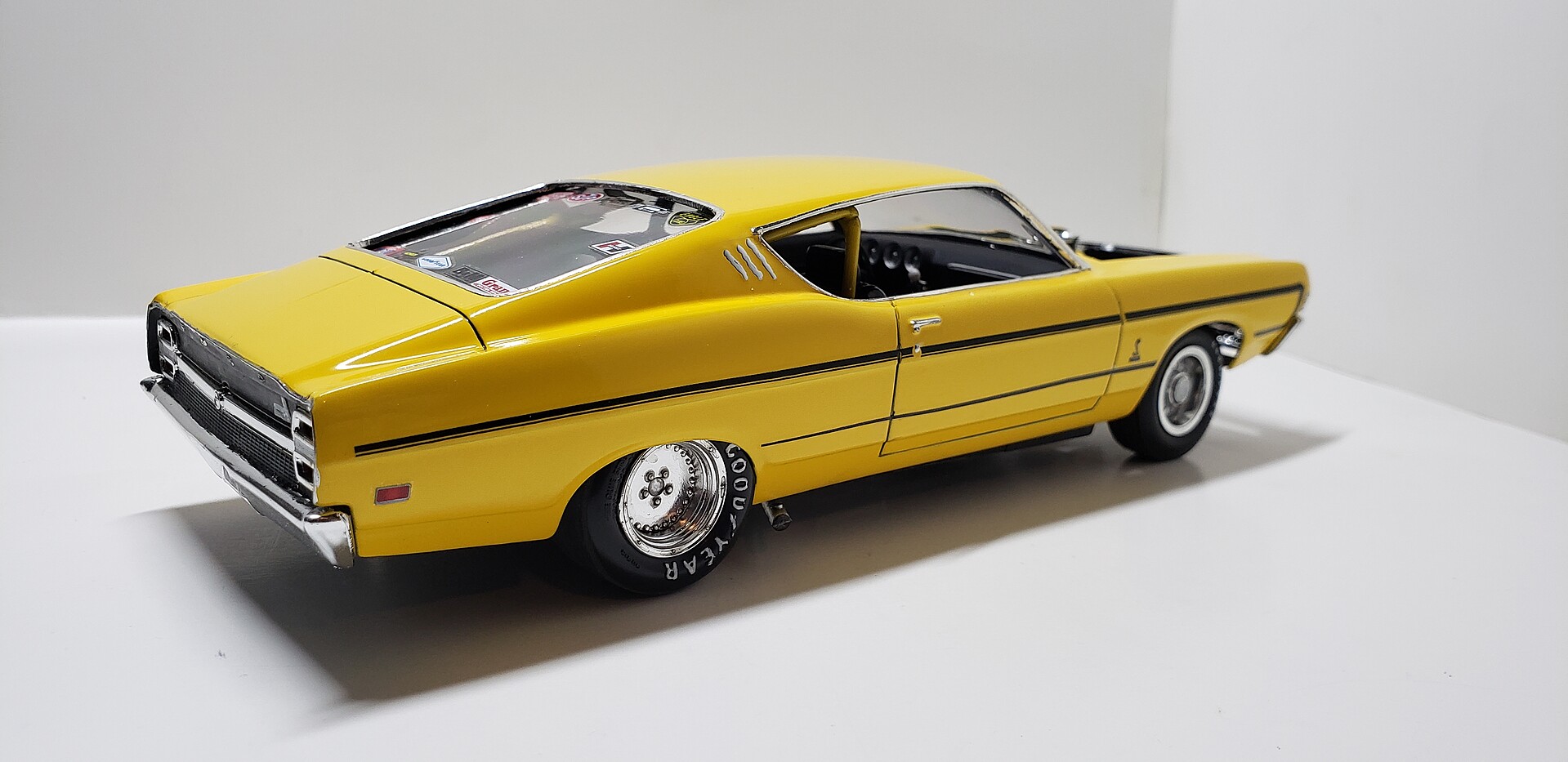 1969 Ford Torino Cobra Fastback Car -- Plastic Model Car Vehicle -- 1/ ...