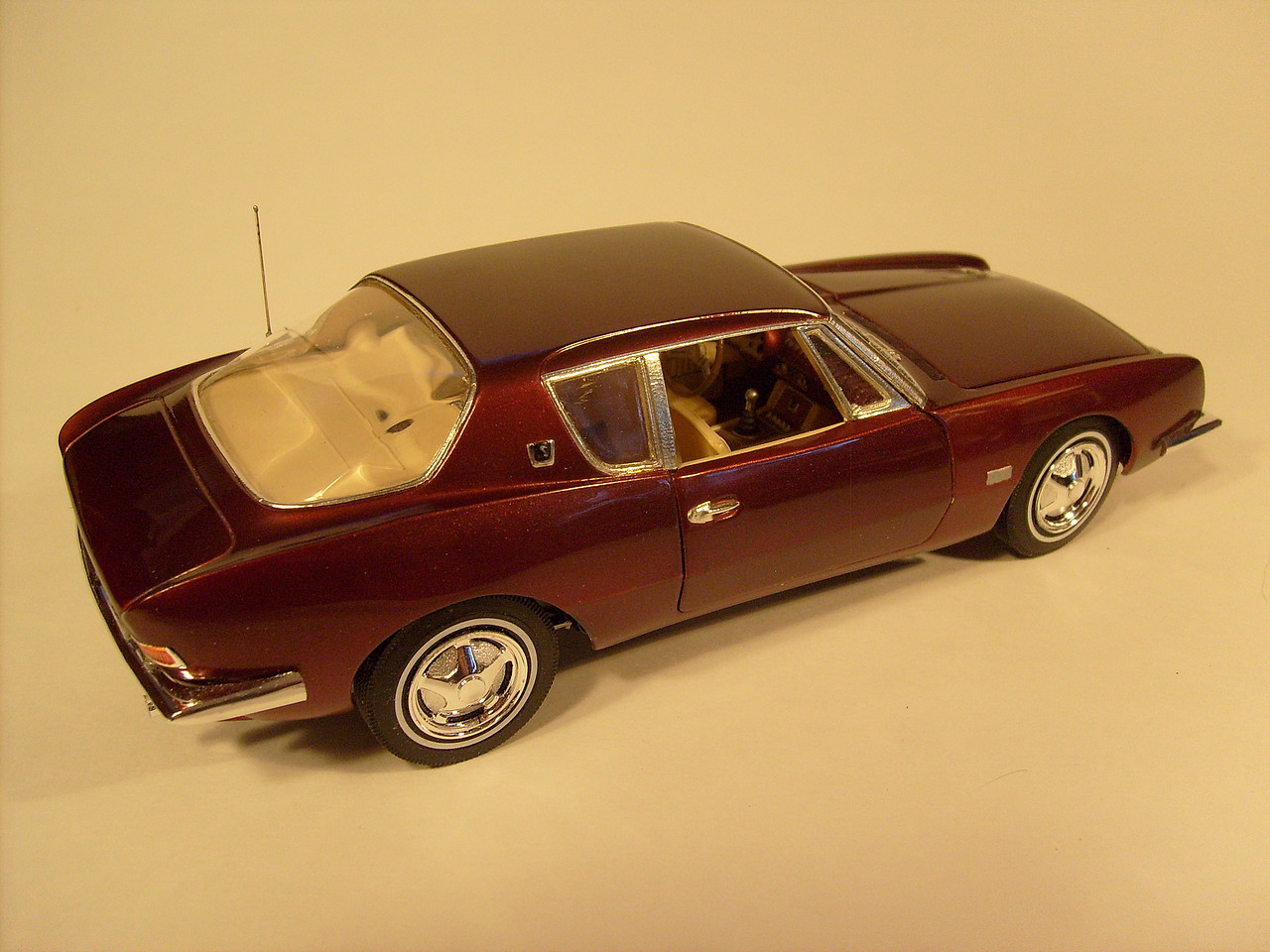 1963 Studebaker Avanti -- Plastic Model Car Kit -- 1/25 Scale -- #780 ...